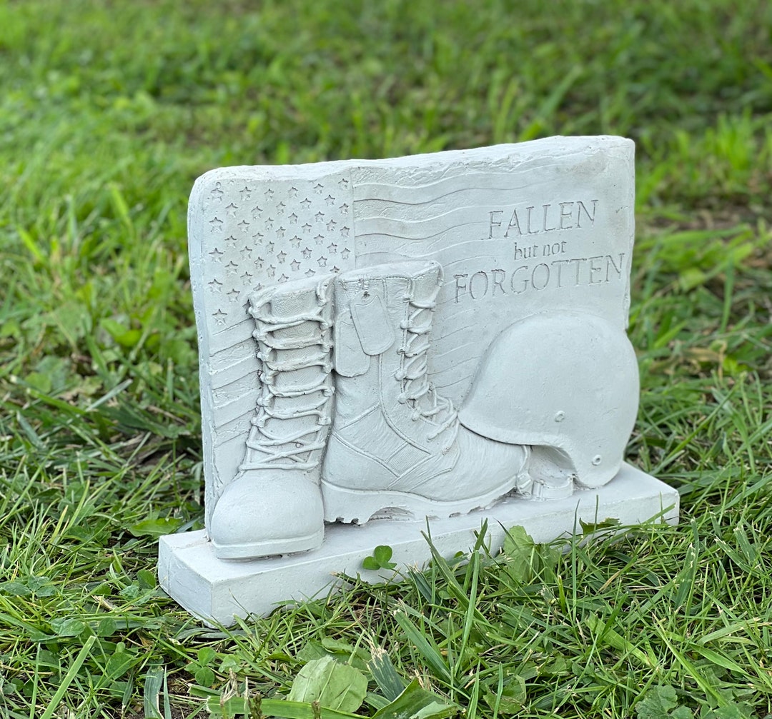 Massive Fallen Soldier Memorial Concrete Memorial for Soldier Fallen ...