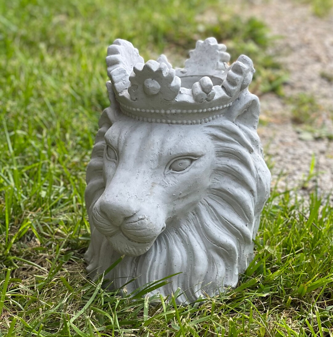 Lion King Statue Creative Lion Pot Figurine Great Present Idea for Home ...
