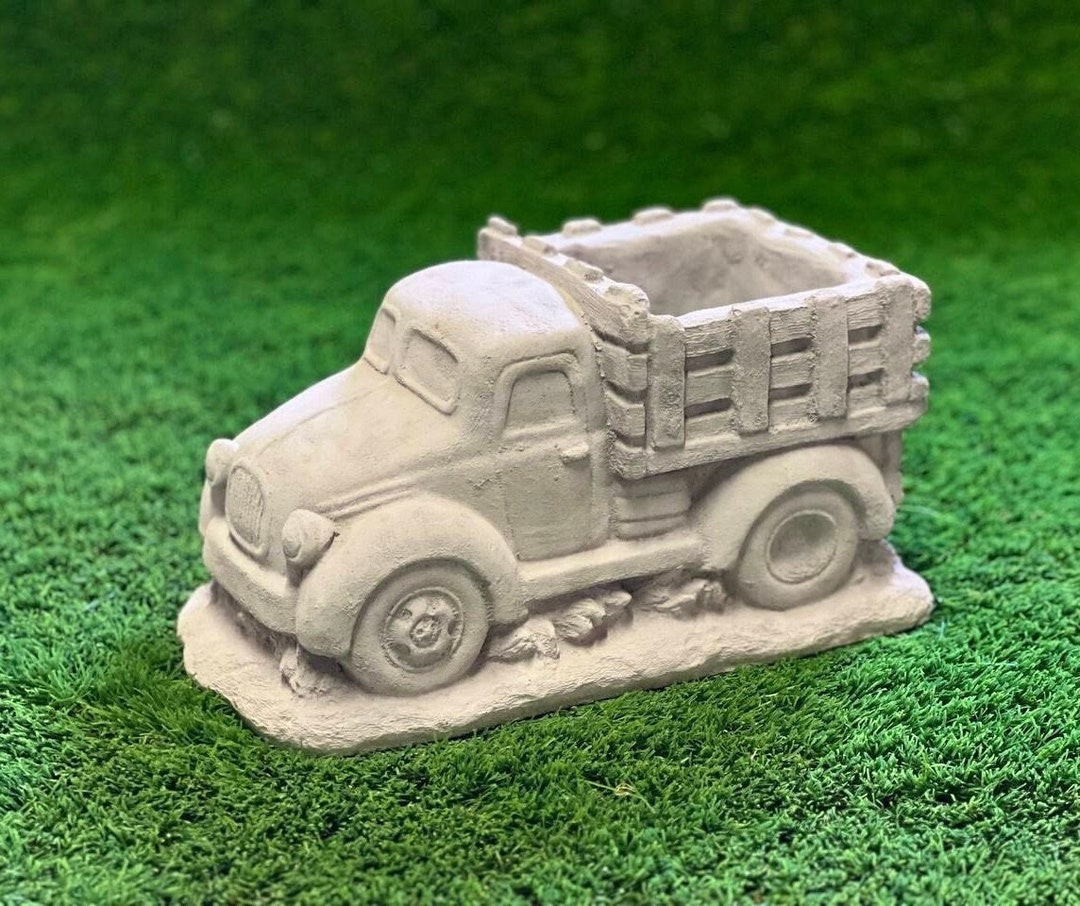 Concrete Truck Statue Detailed Farm Car Figurine Garden Truck Sculpture ...