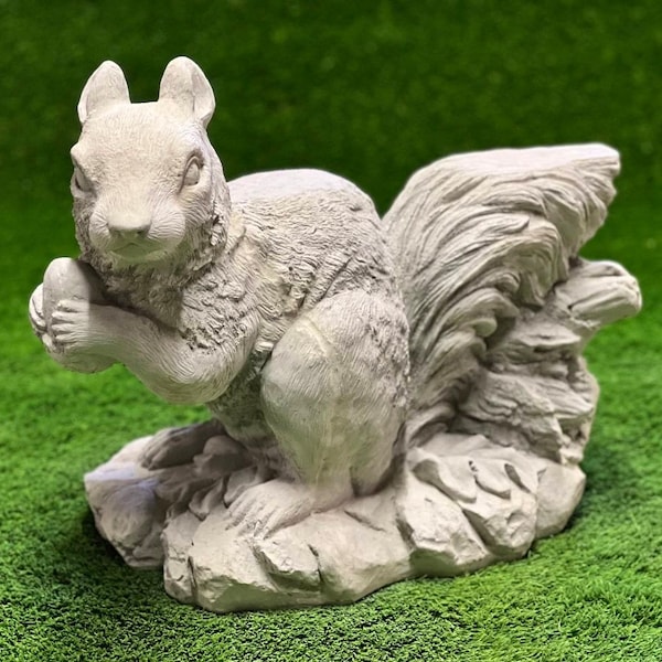 Large Squirrel Outdoor Statues - Etsy