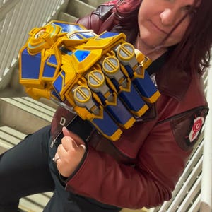 Vi Gauntlets / Gloves for Cosplay From Arcane, League of Legends - Etsy