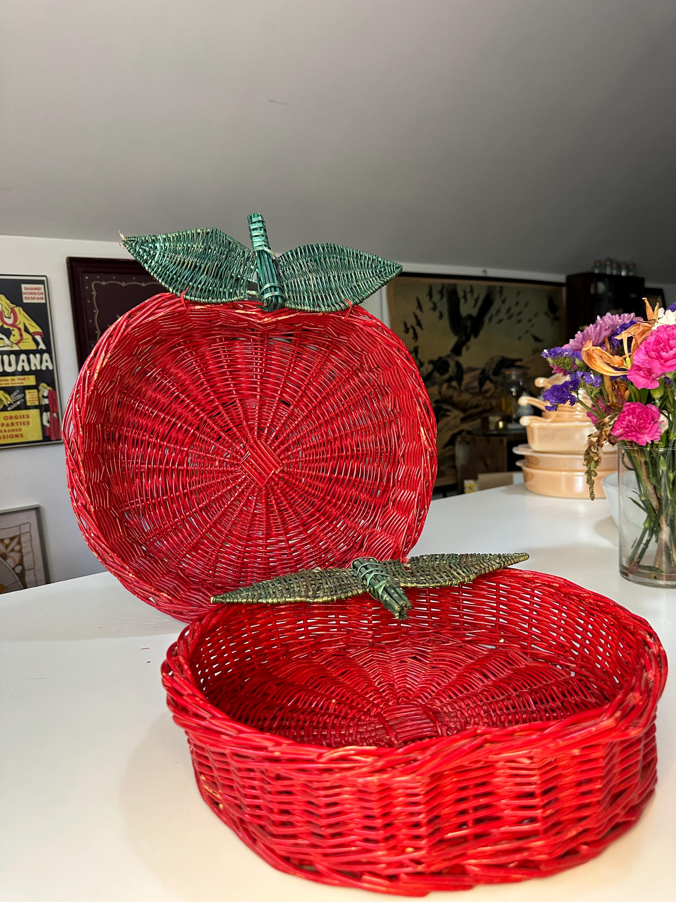VINTAGE Cherry Wicker Nesting Baskets, Set of 2 - Etsy