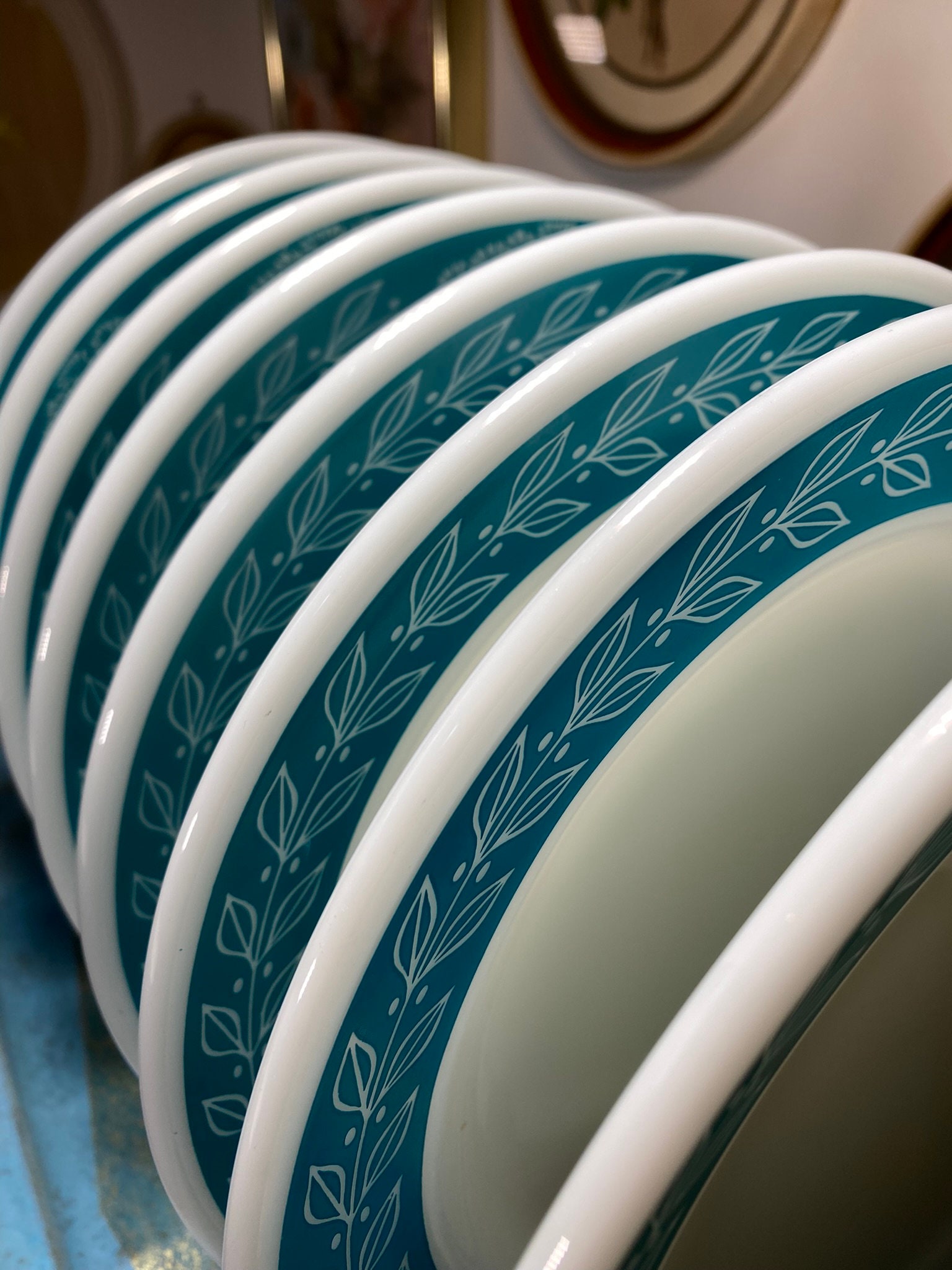 Vintage PYREX Set of 8 Turquoise Laurel Leaf Milk Glass 9 1960's Dinner ...