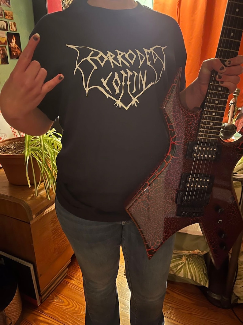 Corroded Coffin Glow-in-the-dark Eddie Munson Stranger Things - Etsy