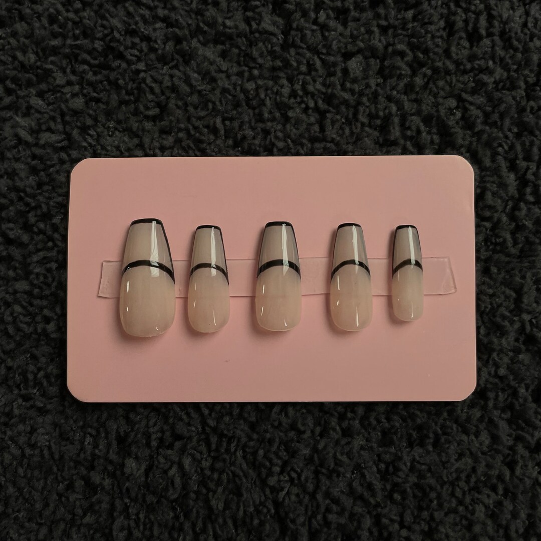 Black French Tip Outline | Press on Nails | Press Ons | Custom Fit ...