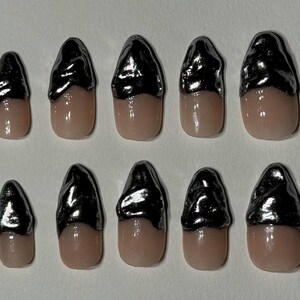 3D Abstract Liquid Texture Silver Chrome Drip French Tip Style Press on ...