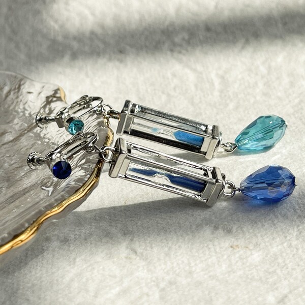 Vanitas Earrings - Etsy