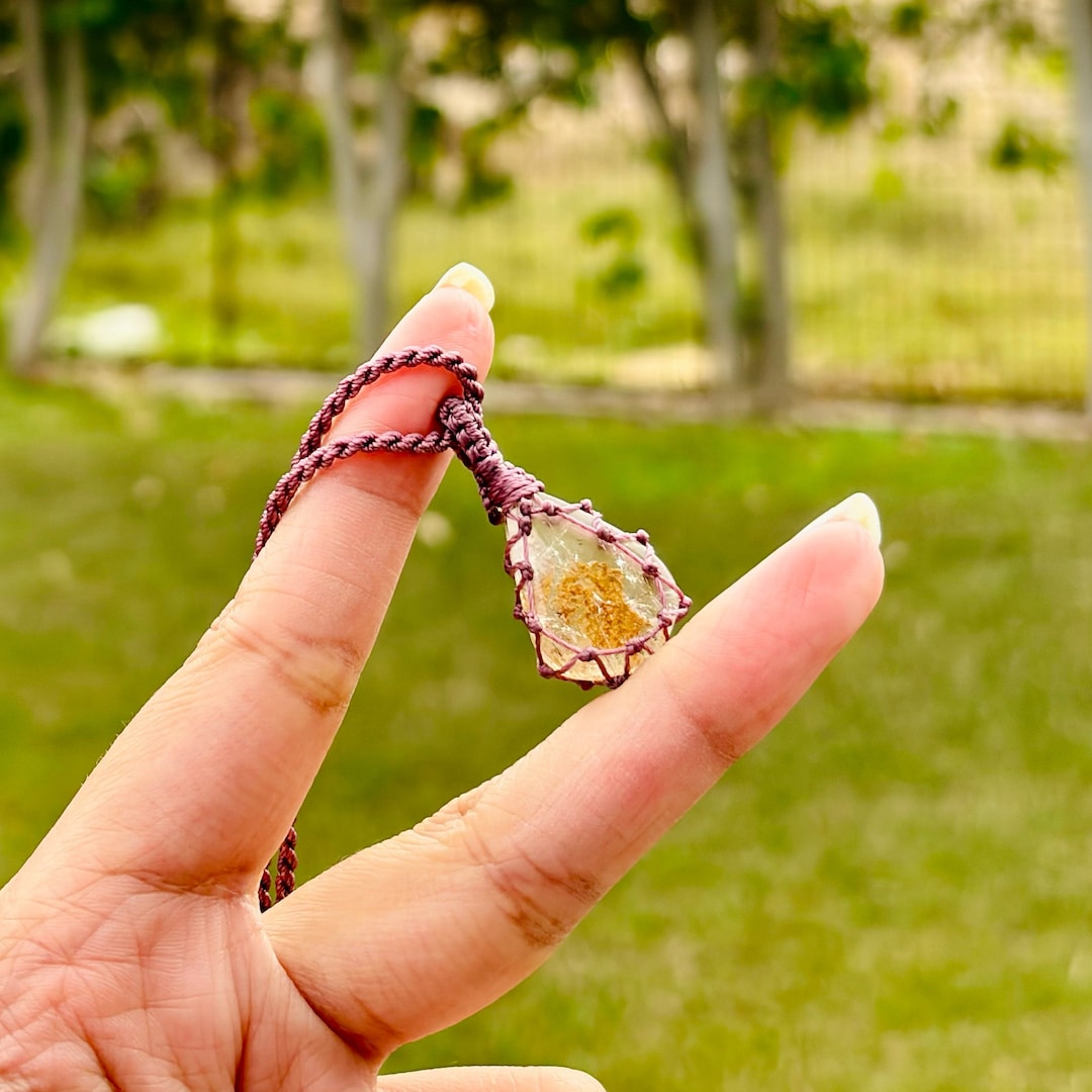 Matrix in Chalcedony Macrame Pendant Necklace, Matrix in Chalcedony ...