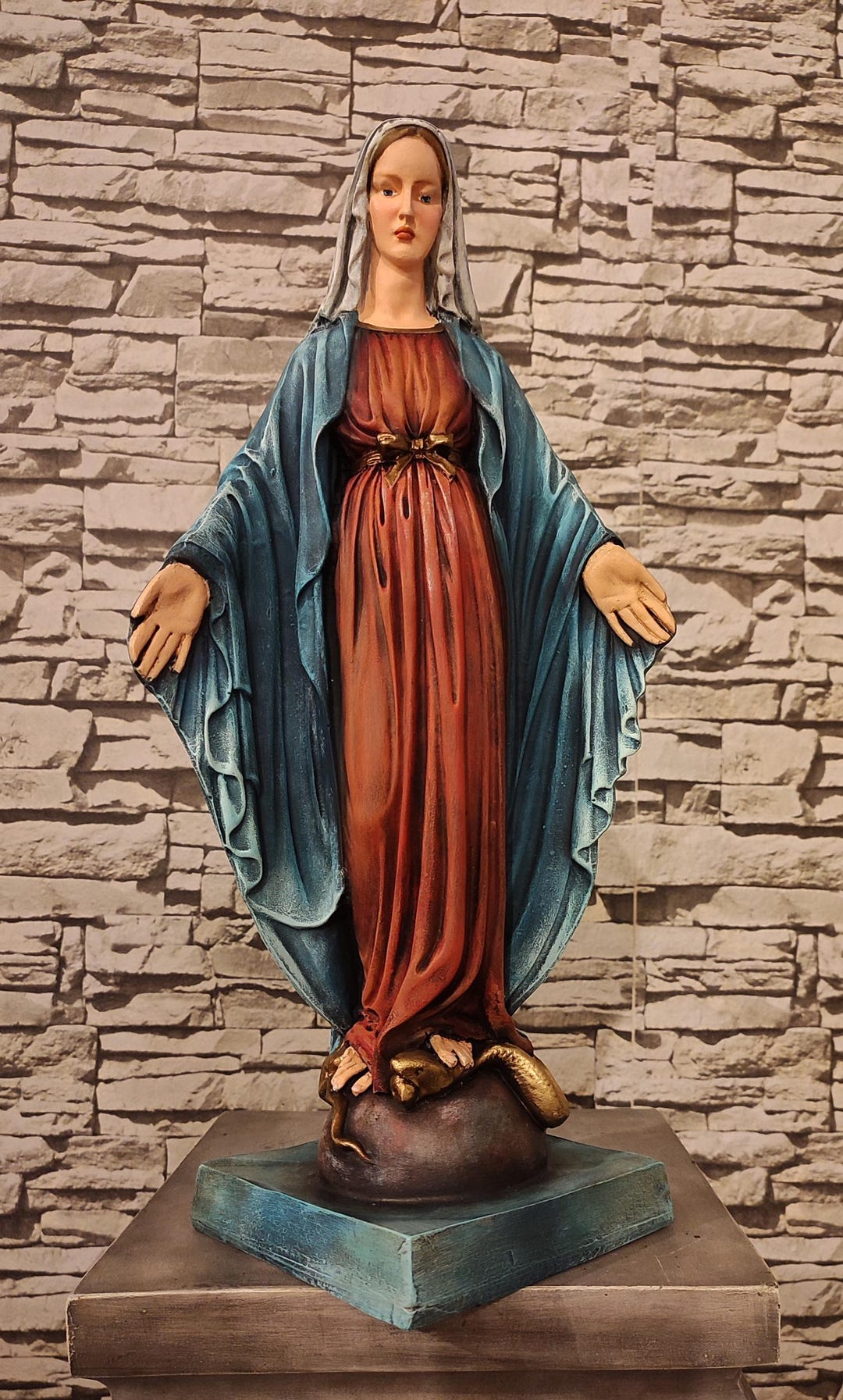 Virgin Mary Statue: Mother Miriam Sculpture - Etsy