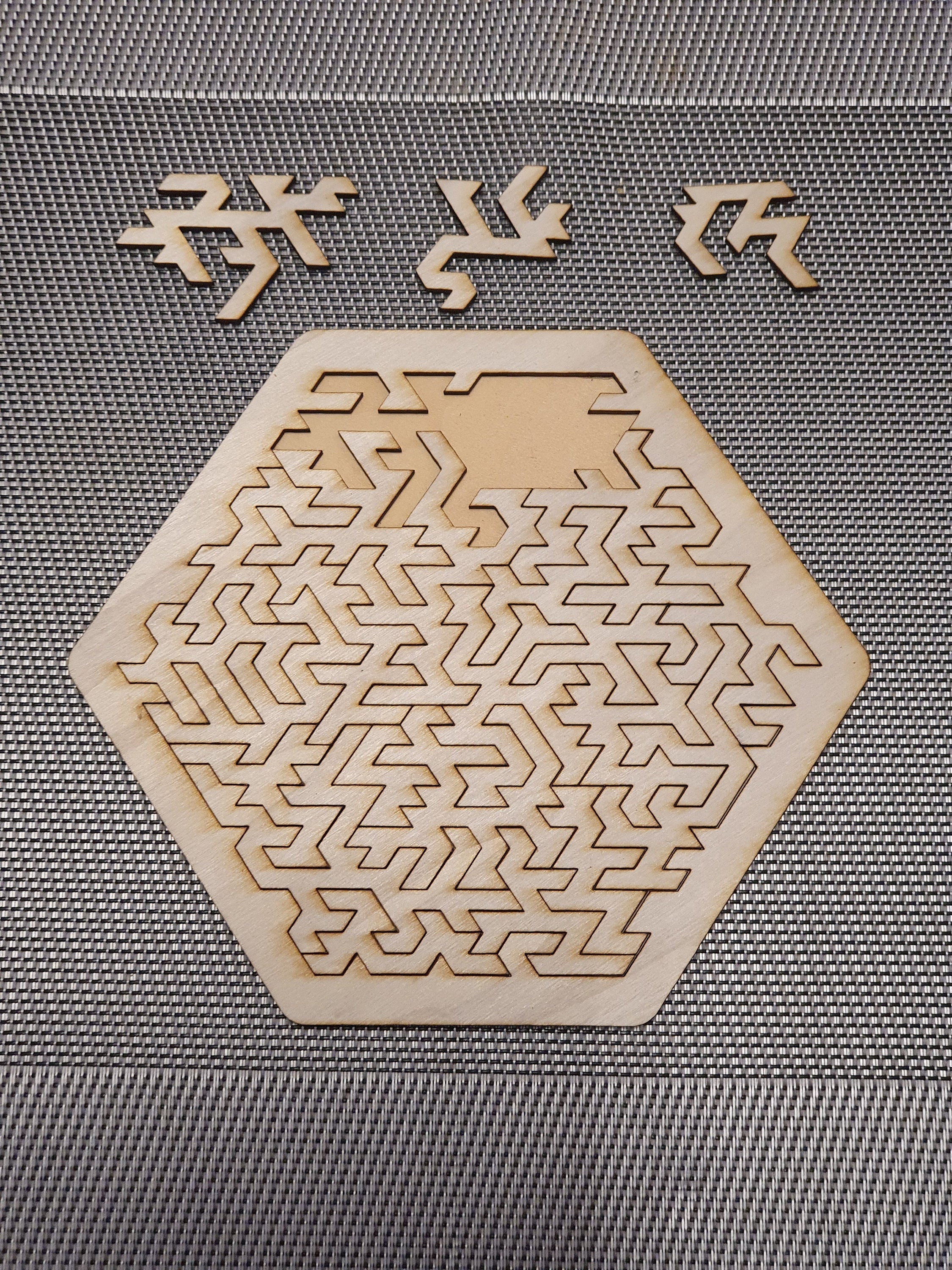 Puzzle Fractal 22 Pieces - Etsy UK