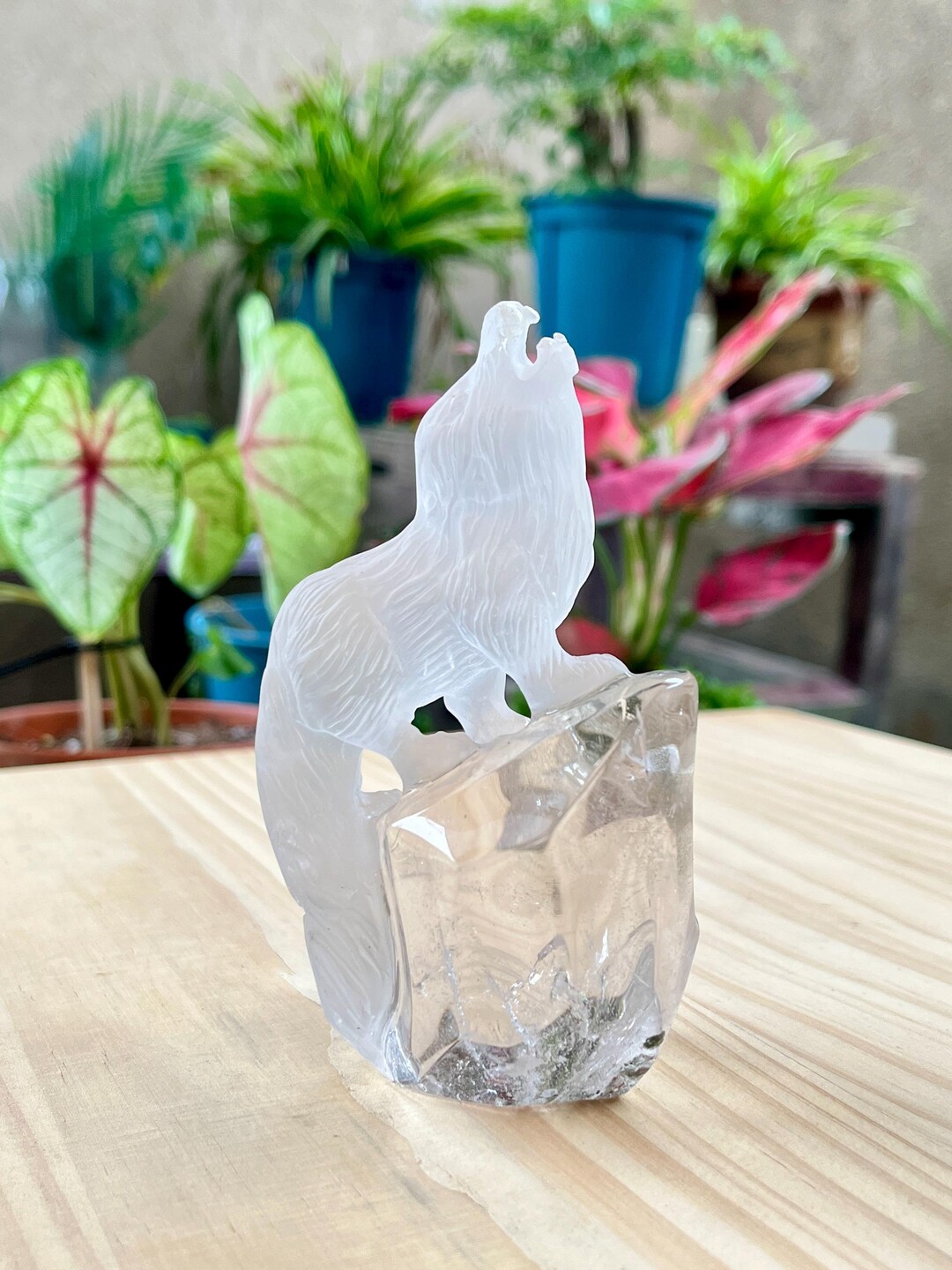 Natural Crystal Clear Garden Quartz Hand-carved Wolf, Crystal Wolf ...