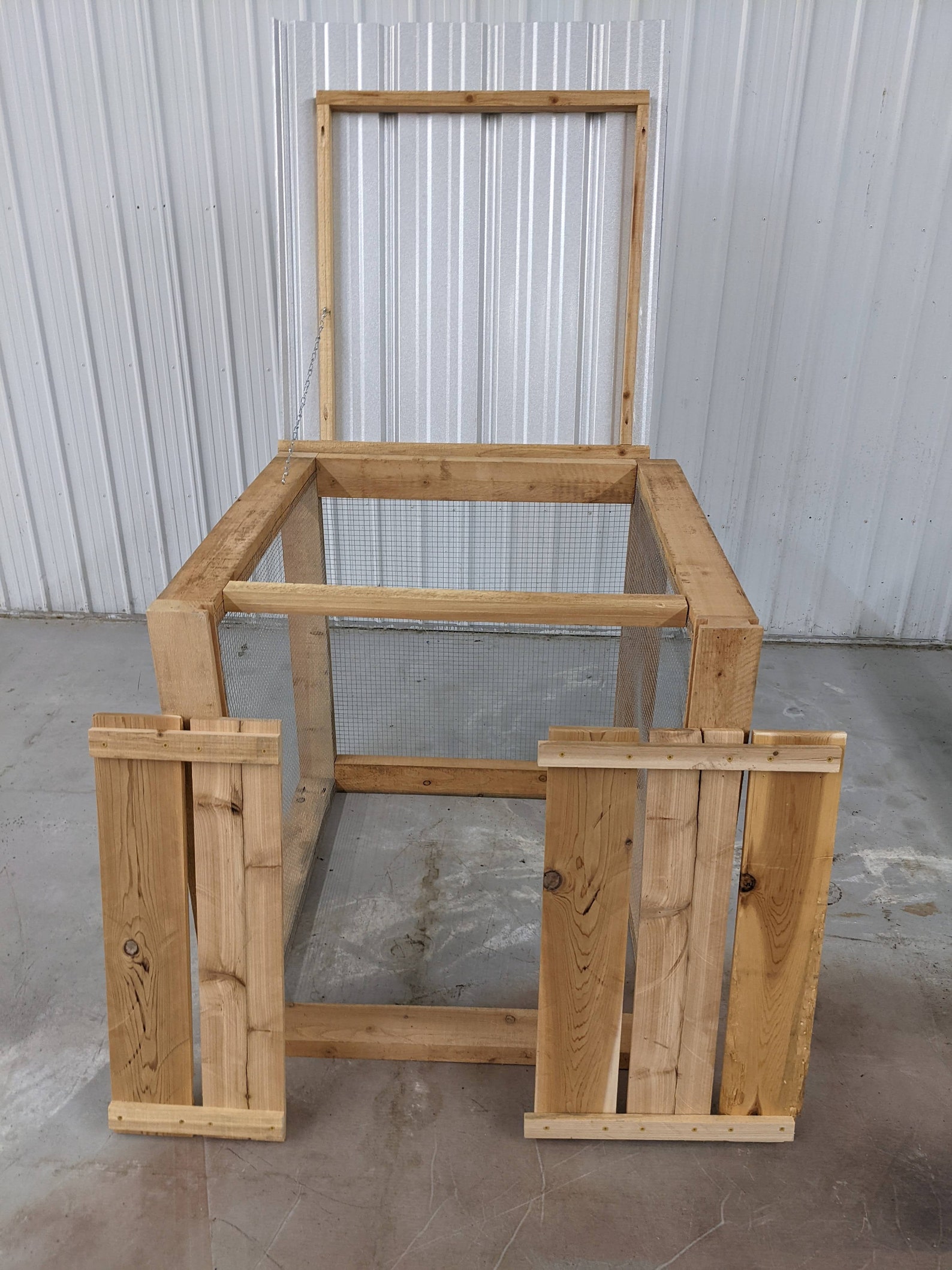 Beautiful Cedar Compost Bins, Create Your Own Garden Fertilizer, Humus ...