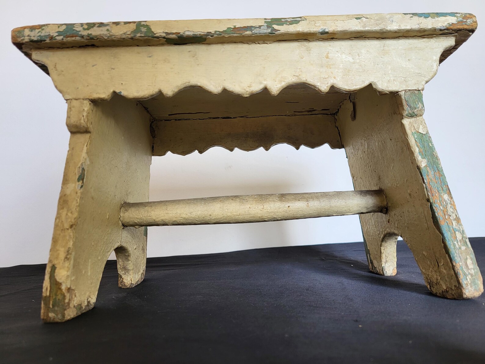 Antique Wooden Stool, Old Stool, Library Stool, Low Stool, Footstool ...