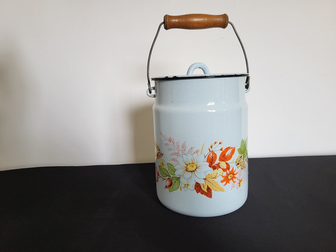 Vintage Porcelain Enameled Liquid Container , Milk Boiler , Metal ...