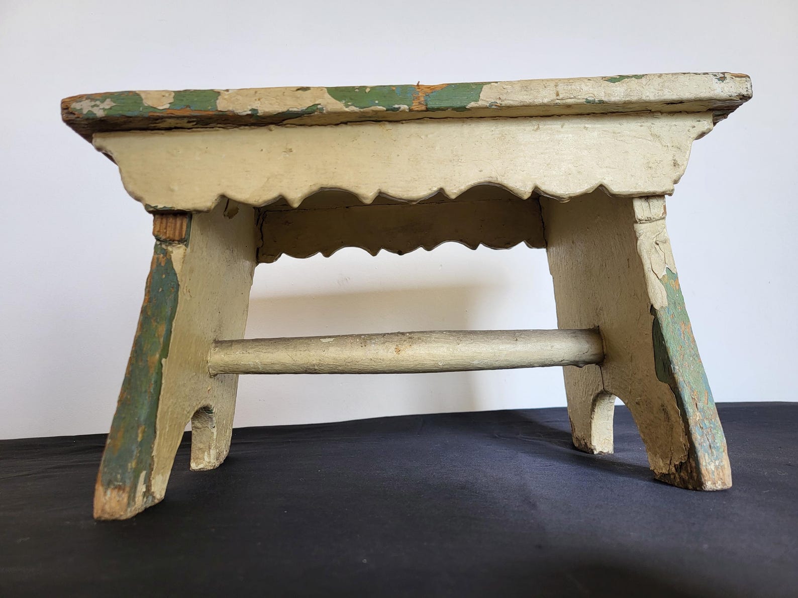 Antique Wooden Stool, Old Stool, Library Stool, Low Stool, Footstool ...