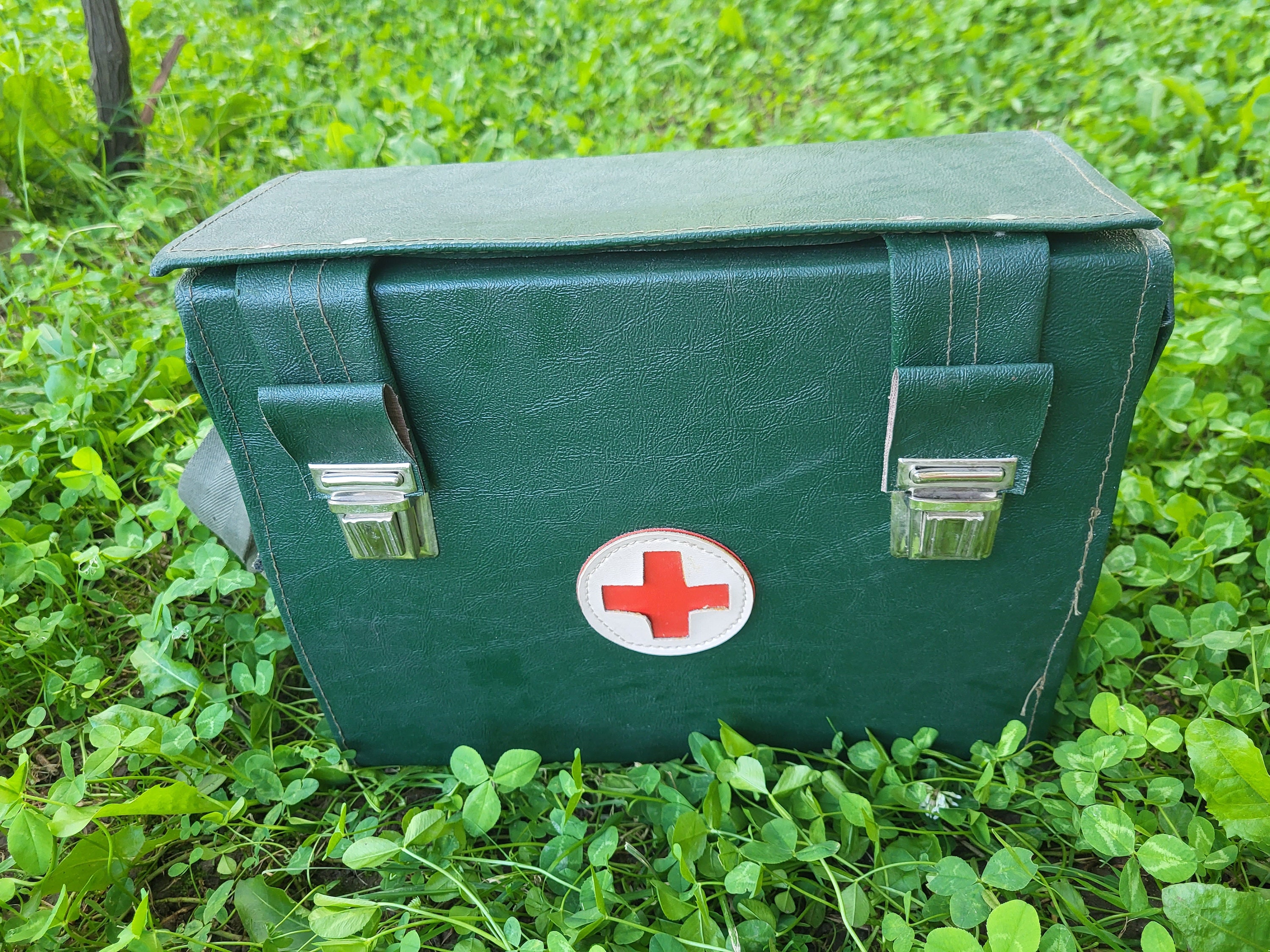 Vintage Army Green Leather First Aid Kit first Aid Kit first - Etsy