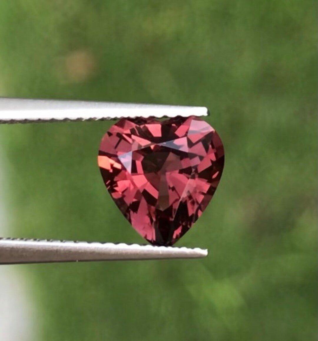 Heart Spinel Vietnam 2.1cts - Etsy
