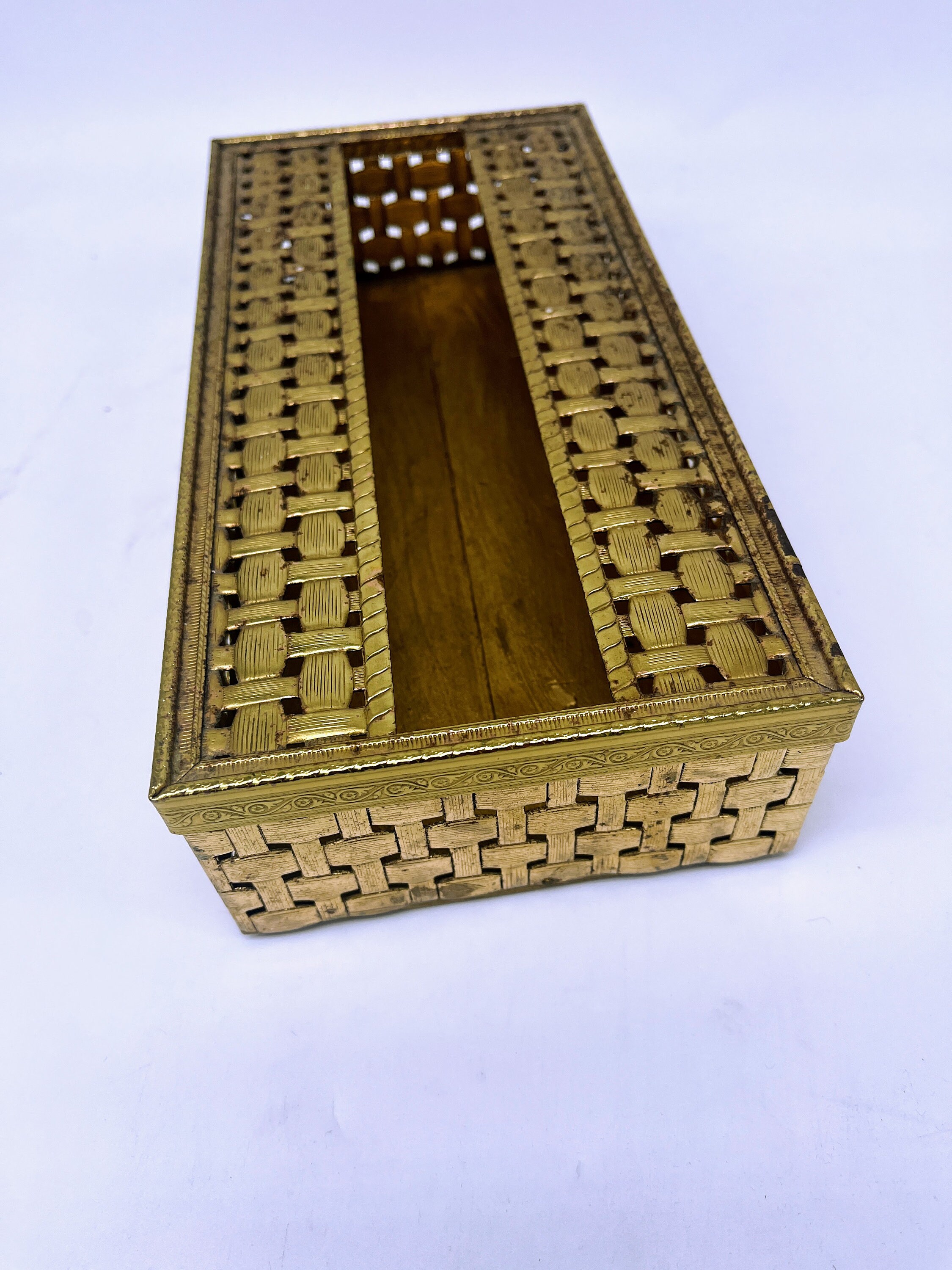 Vintage Gold Filigree Tissue Box Holder - Etsy