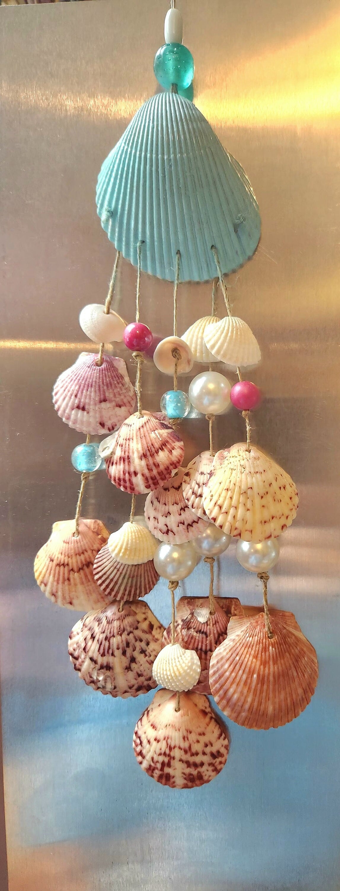 Scallop Shell Wind Chimes: Coastal Nautical Garden, Porch, Deck Decor ...