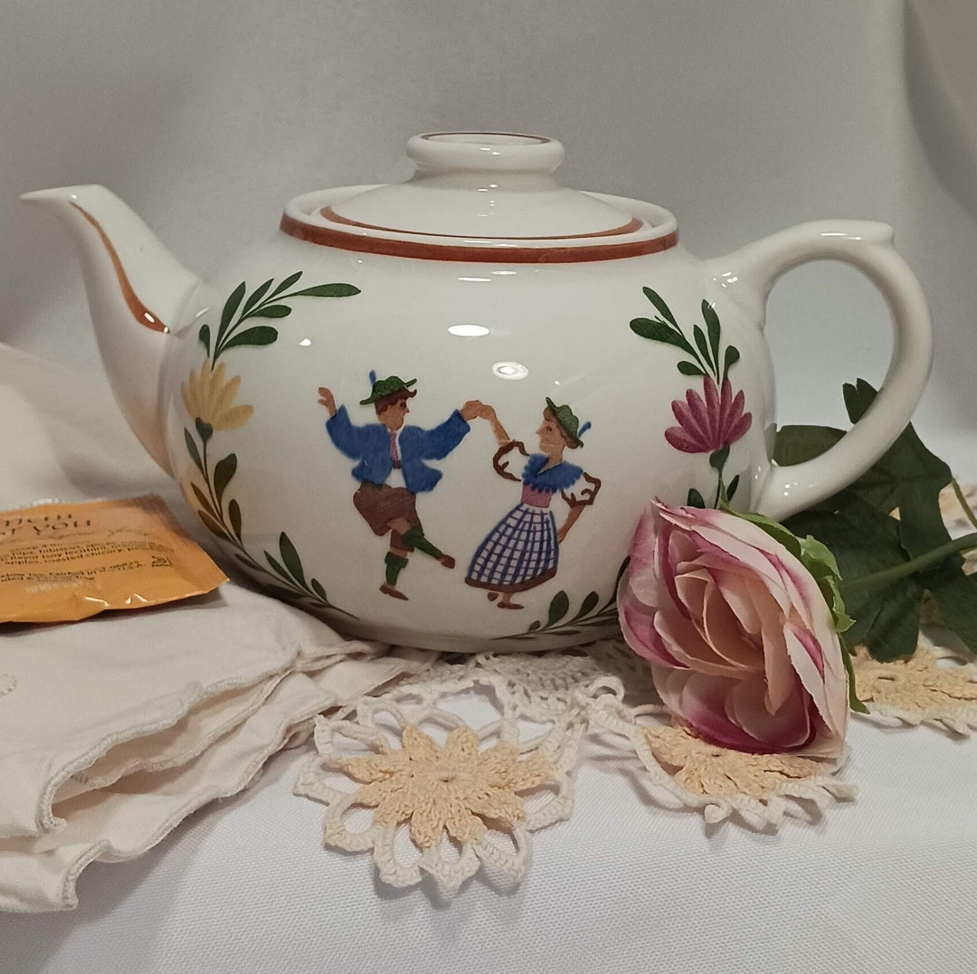 Alpine Ironstone Peasantware Hand Painted Tea Pot. Made in Germany ...