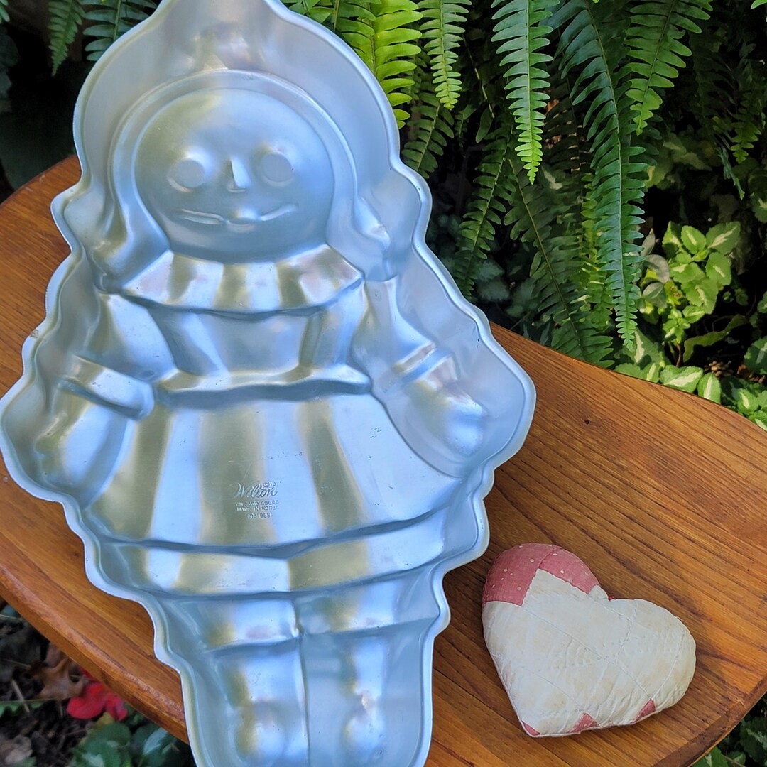 Vintage 1971 Wilton Raggedy Ann Cake Pan: Retro Character Bakeware - Etsy