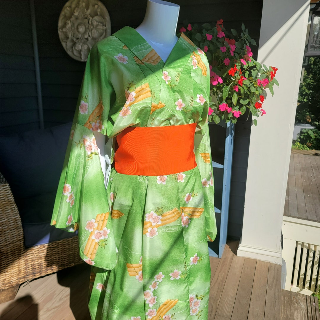 Vintage Traditional Japanese Kimono, Authentic Wafuku, Green, Orange ...