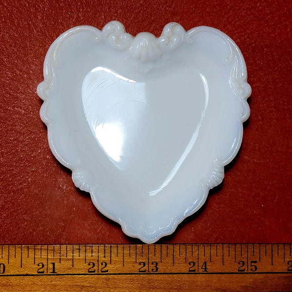 Milk Glass Heart - Etsy