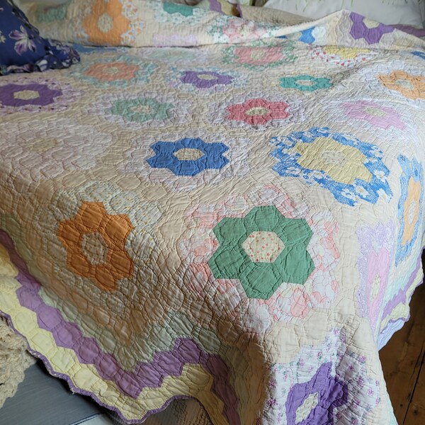 Flower Garden Quilt - Etsy