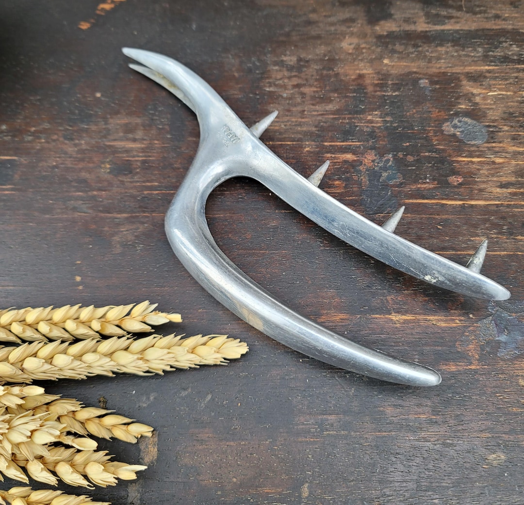 Vintage Aluminum Meat Holder: MCM Ham Roast Carving Fork - Etsy