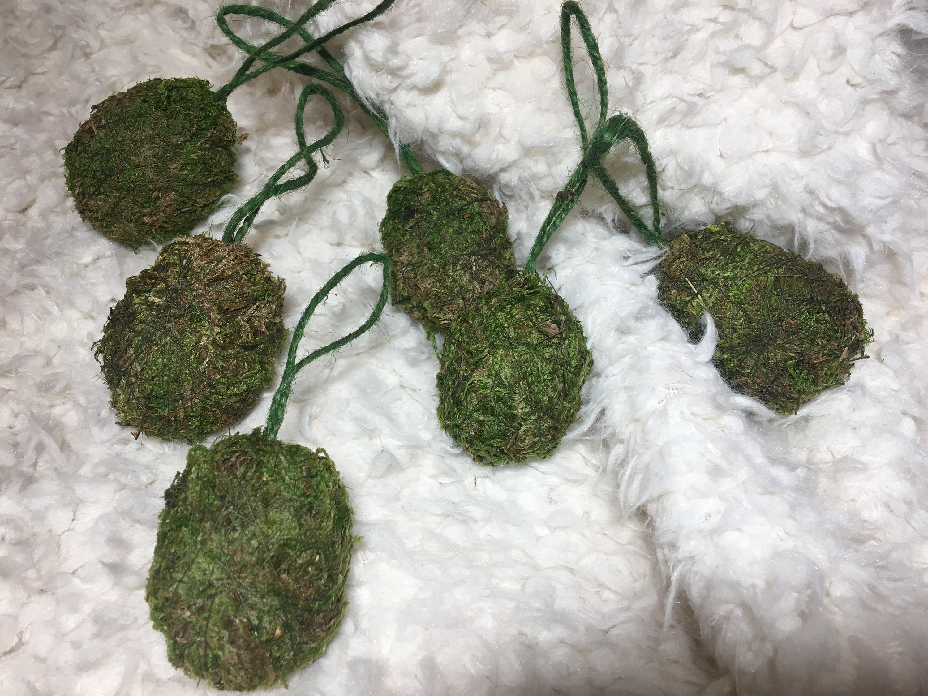 6 Pcs Easter Moss Eggs, Eggs of Natural Material in Green Color, Farmhouse Easter Decor ...