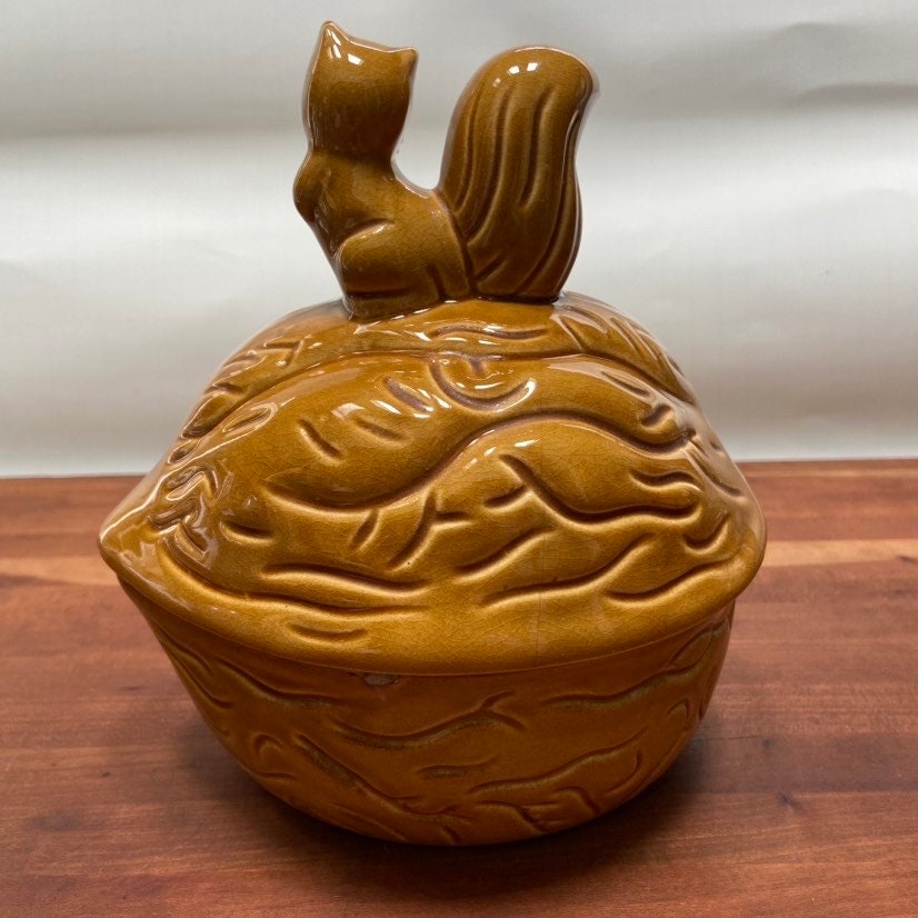 Mid Century Glazed Ceramic Walnut and Squirrel Candy or Nut Dish - Etsy