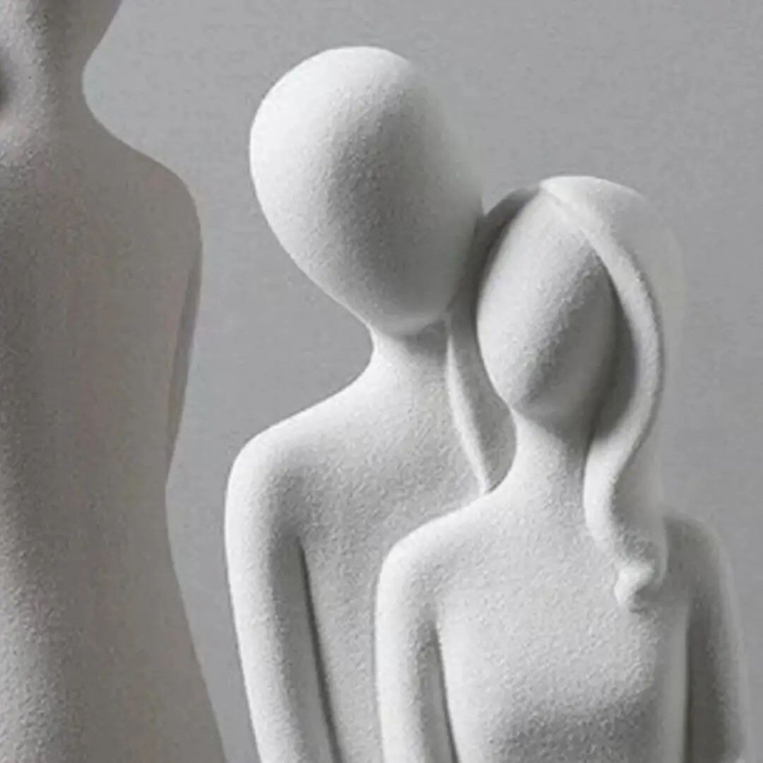 Concrete Decoration Statue Figure Woman Man Hug Family Woman Love Dear ...