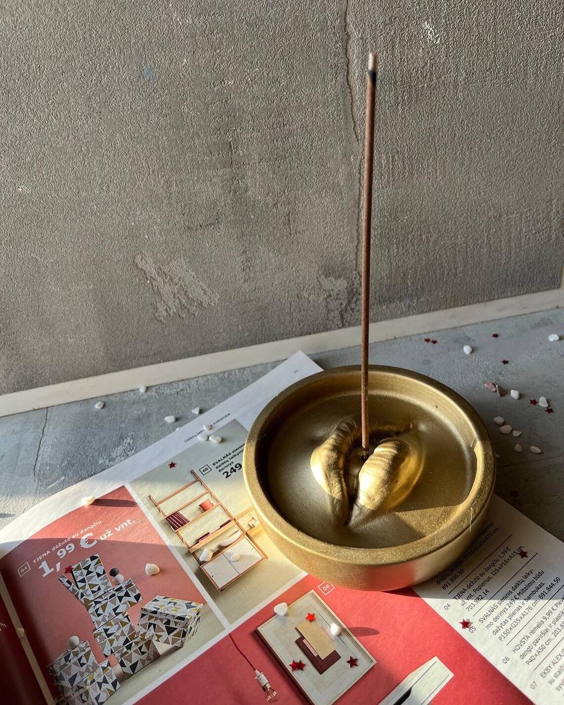 White Incense Plate Lip Shaped İncense Holder Natural Concrete Casting ...