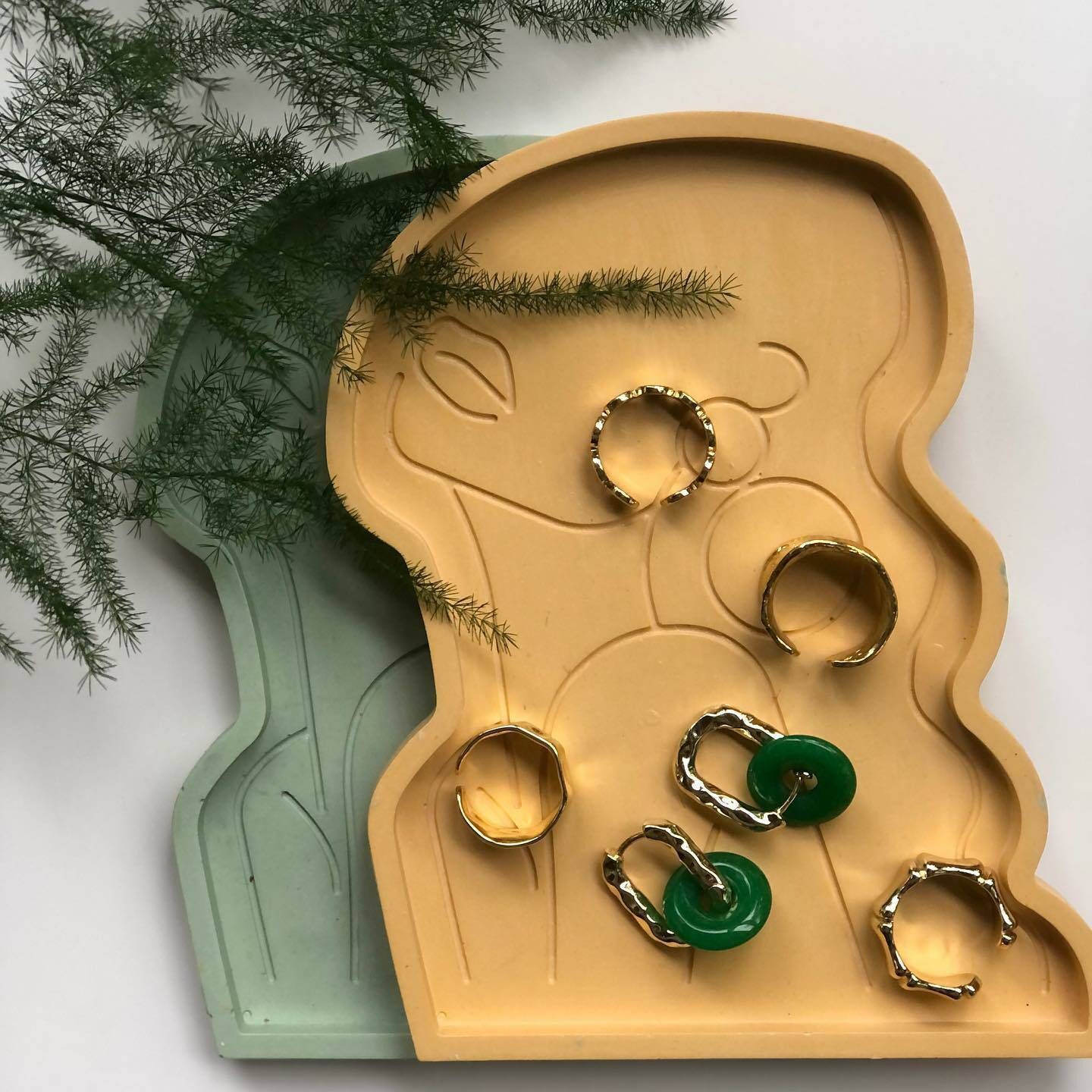 GIRL Tray Concrete Dish Female Plate Tray Plate Women Shaped Coaster ...