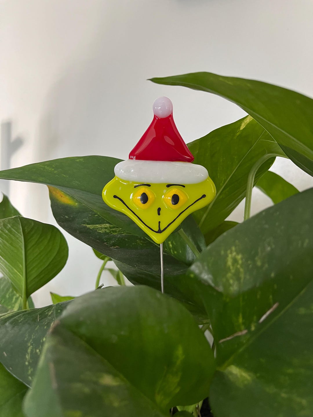 Grinch Fused Glass Plant Stake, Christmas Decoration, Flower Pot Grinch ...