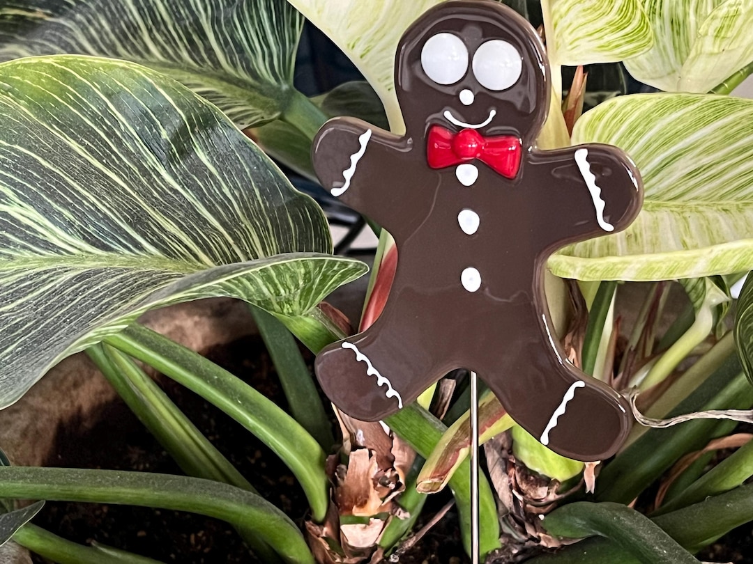 Gingerbread Man Fused Glass Plant Stake, Gingerbread Man Decoration ...