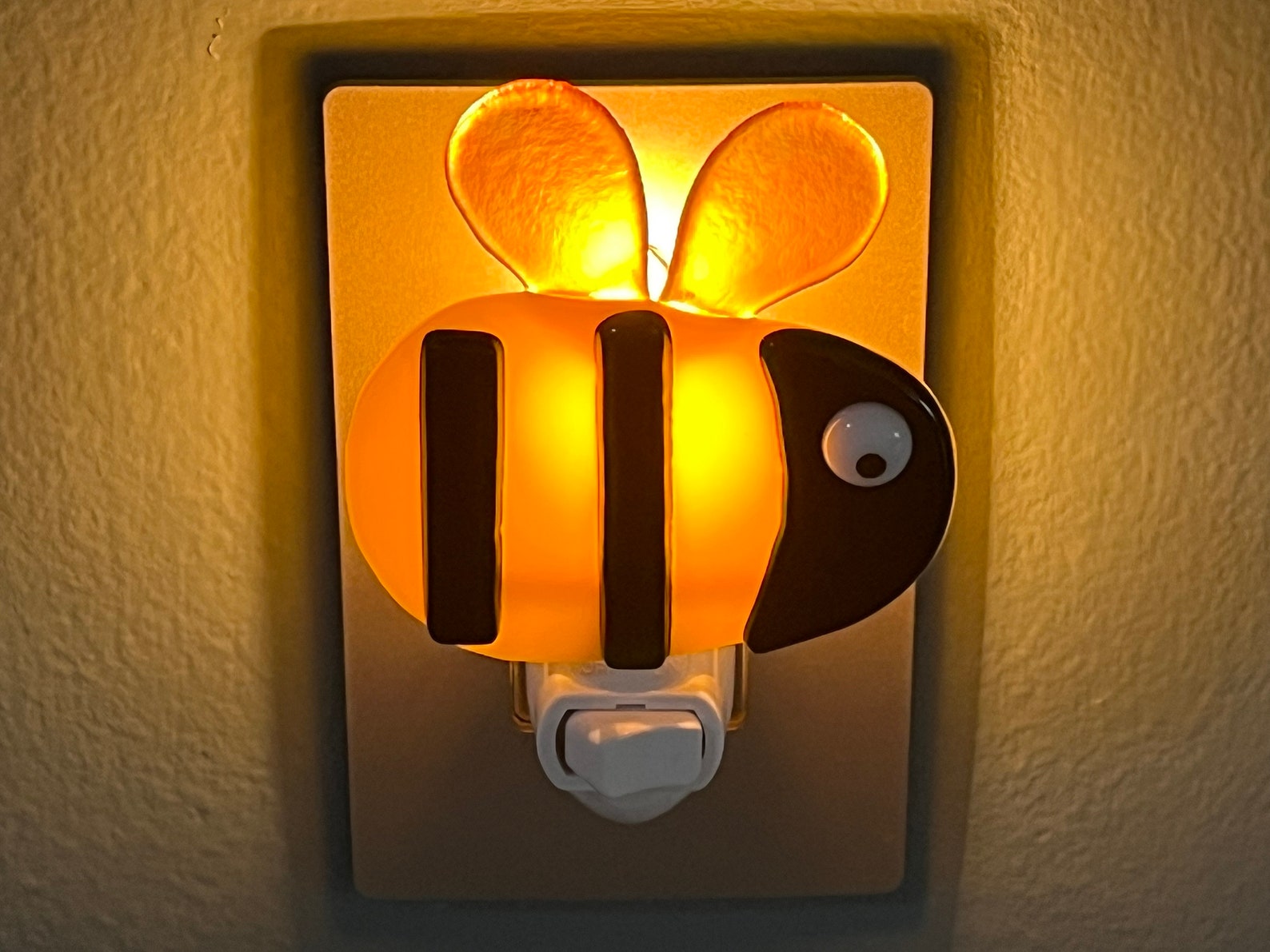 Bee Night Light, Fused Glass Night Light, Nursery Light, Nursery Decor ...