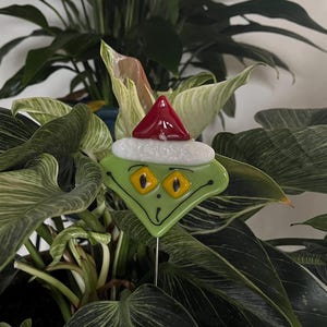 Grinch Pot Plant - Etsy