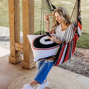 Georgia Bulldogs Logo Throw Pillow, University of Georgia Gift, UGA ...