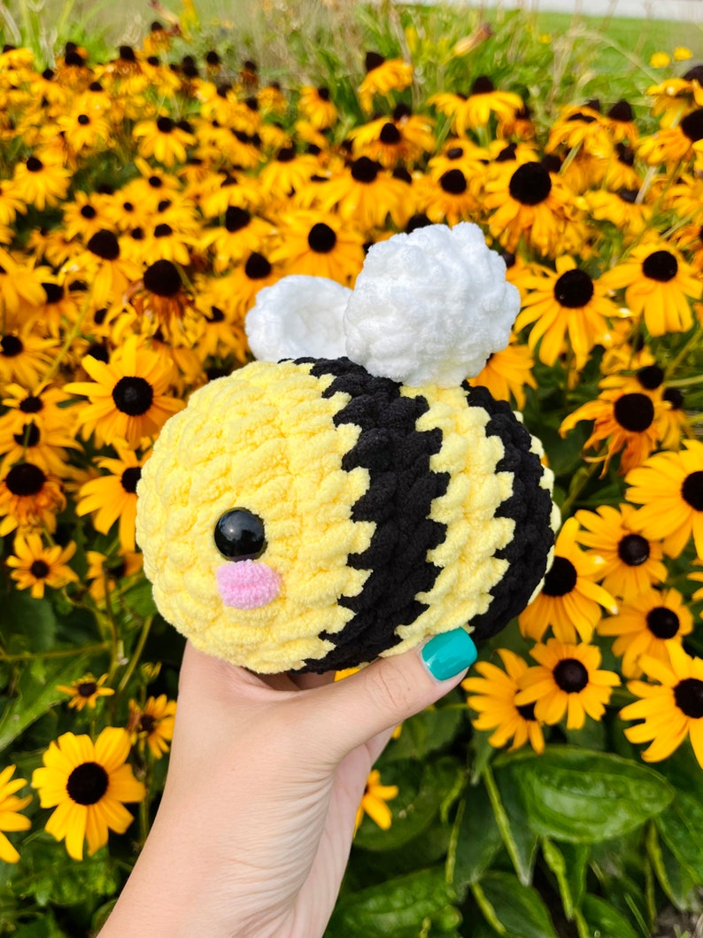 Crochet Pattern Classic Bumble Bee - Etsy