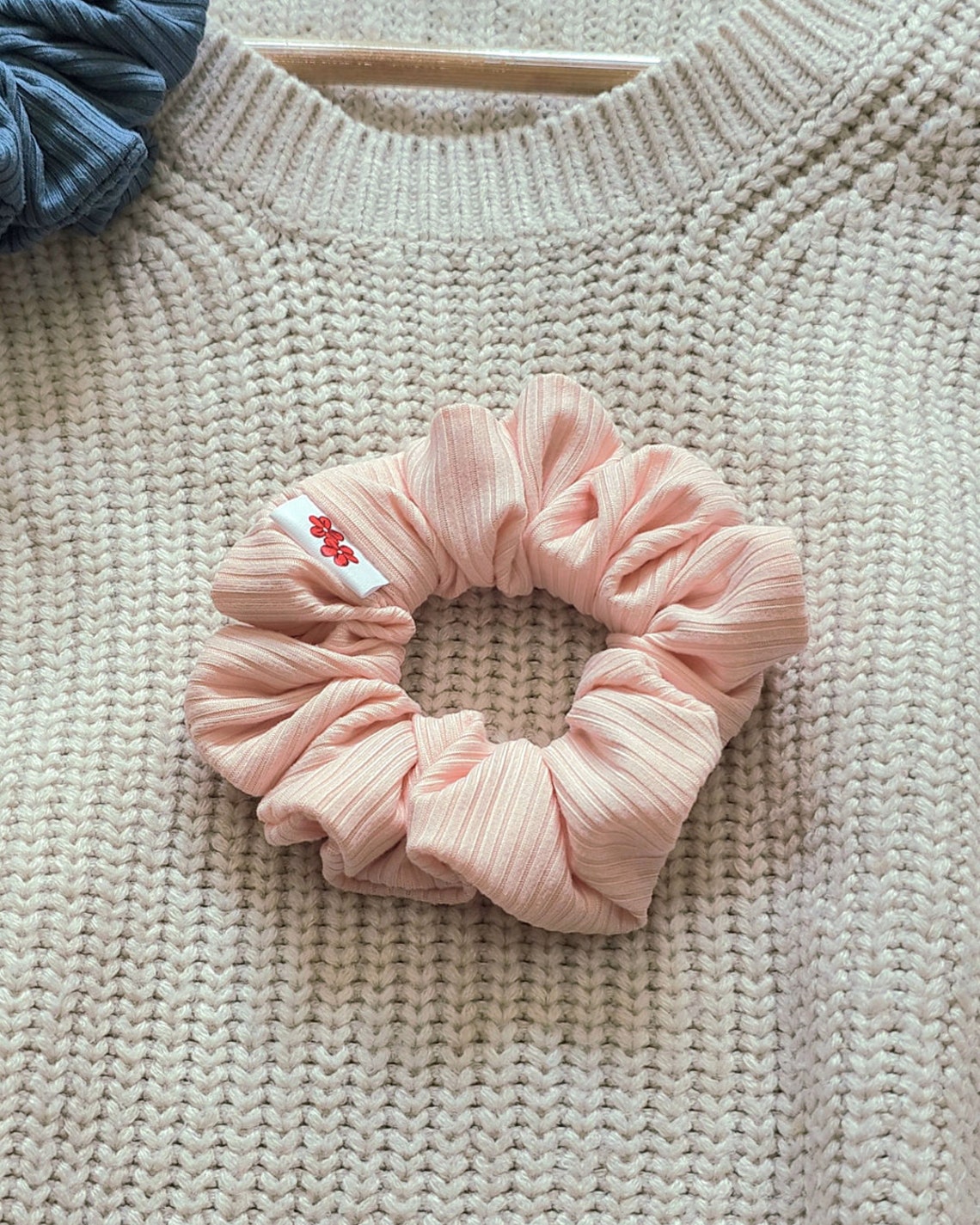 Set of 4 Ribbed Knit Scrunchie Set Knit Scrunchies Hair Accessories ...