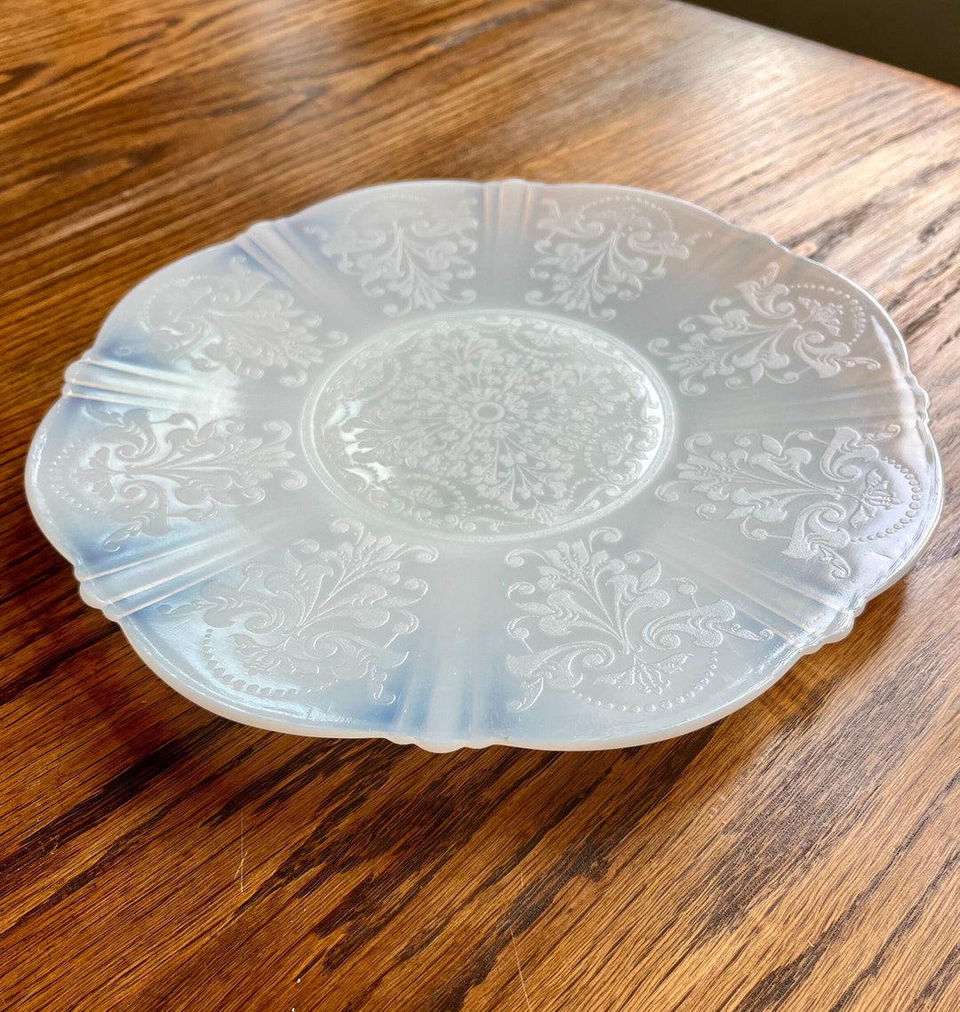 American Sweetheart Depression Glass by Macbeth Evans White Monax ...
