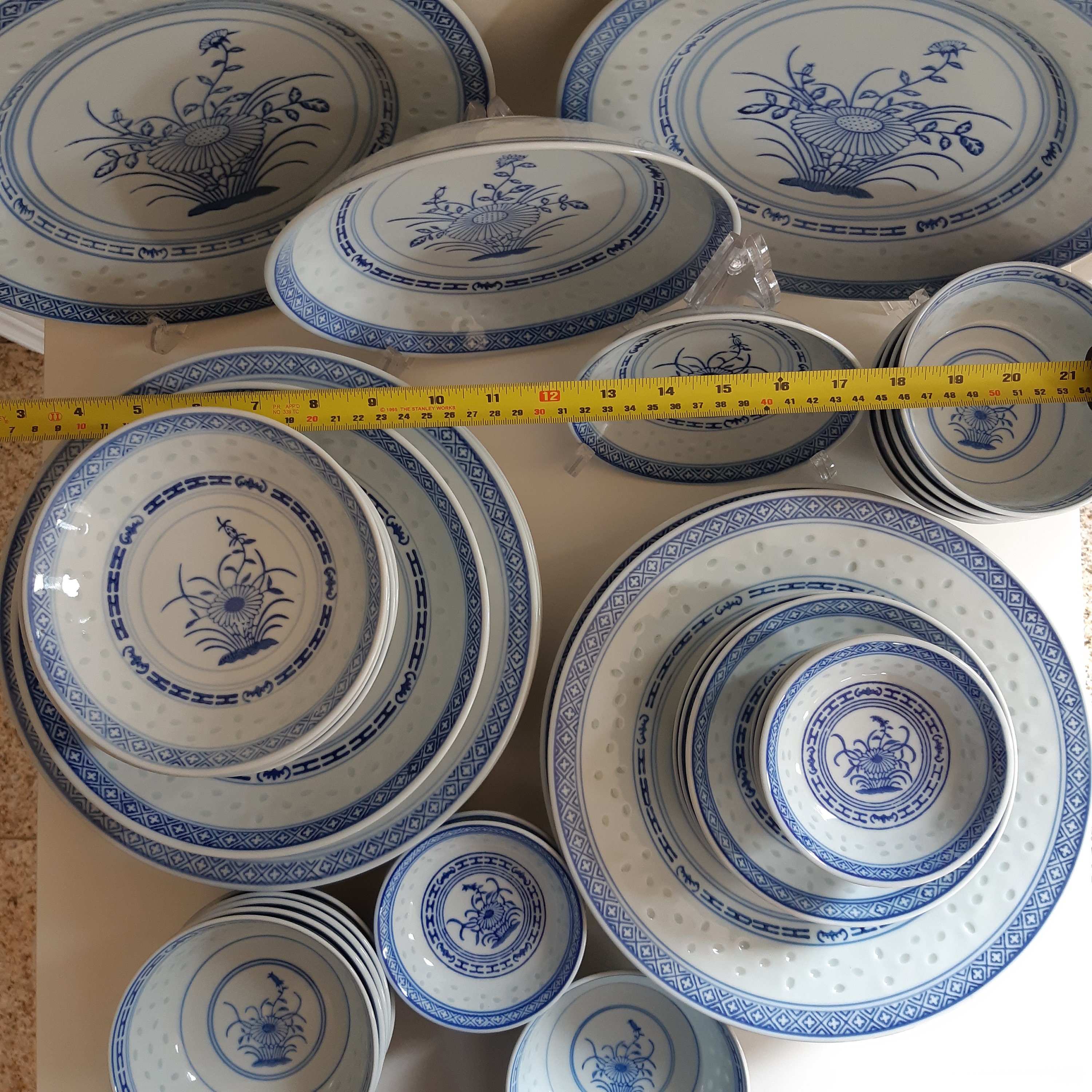 Vintage Chinese Open Carved Rice Grain Porcelain Blue and White ...