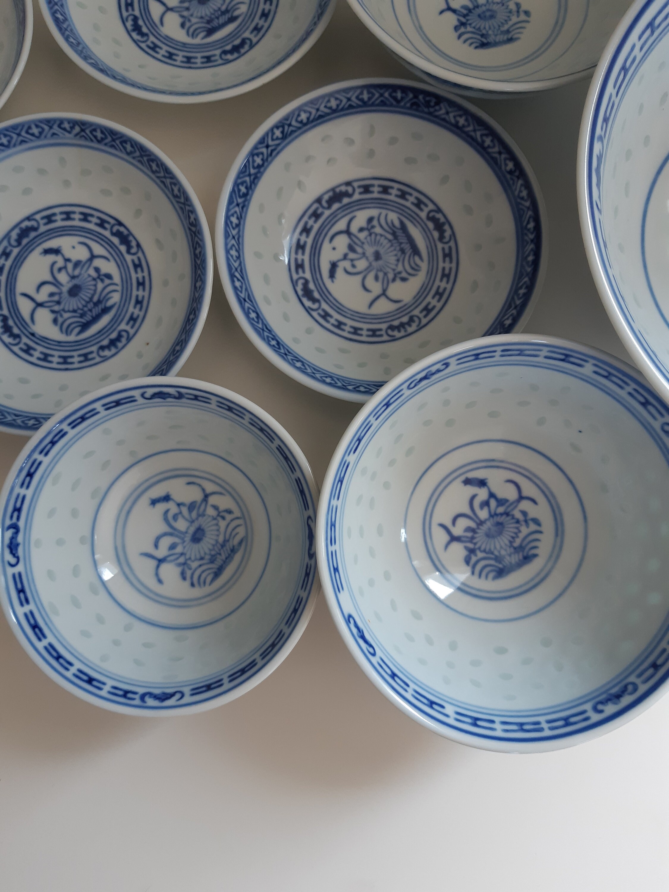 Vintage Chinese Open Carved Rice Grain Porcelain Blue and White, Floral ...