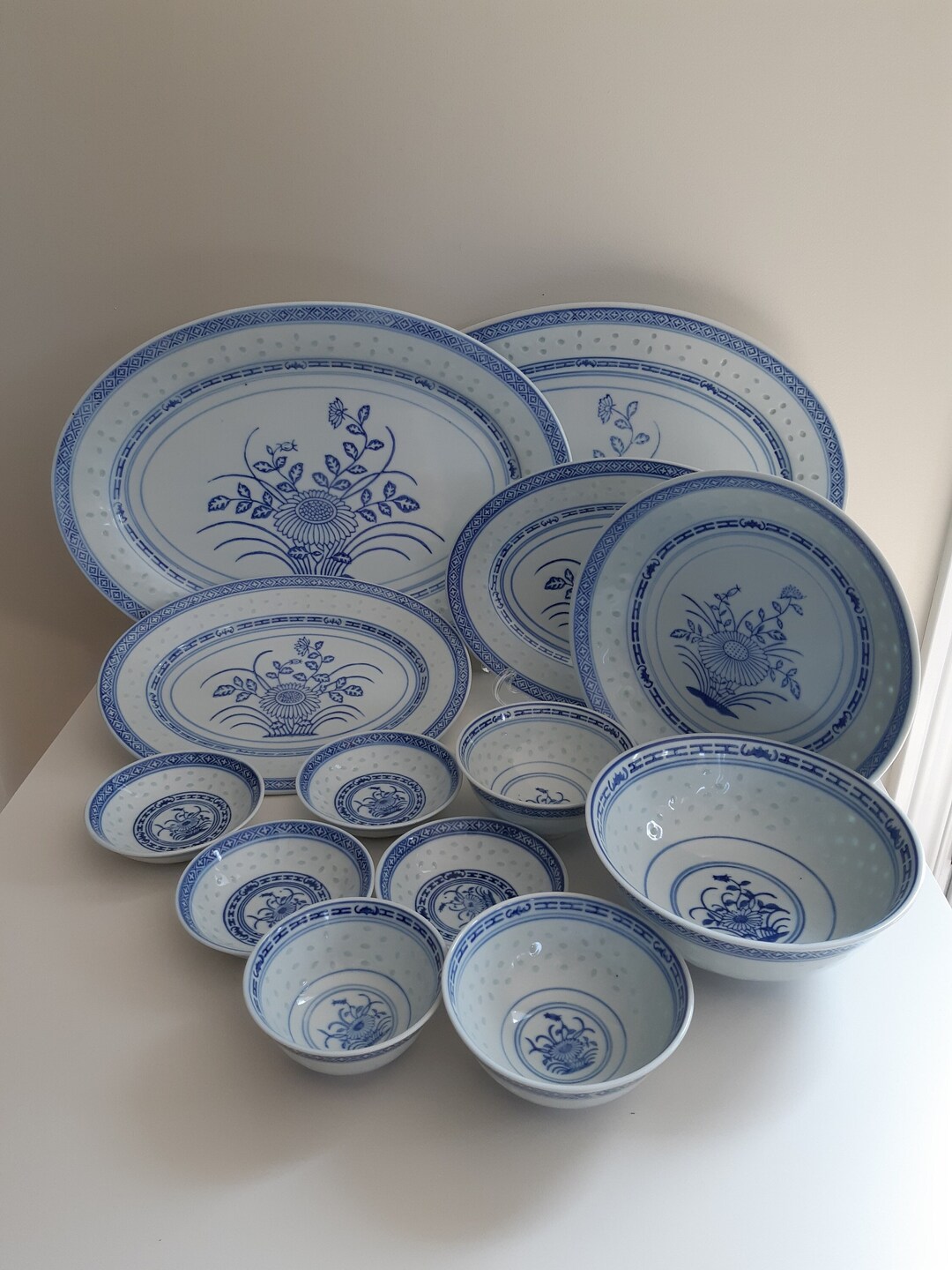 Vintage Chinese Open Carved Rice Grain Porcelain Blue and White, Floral ...