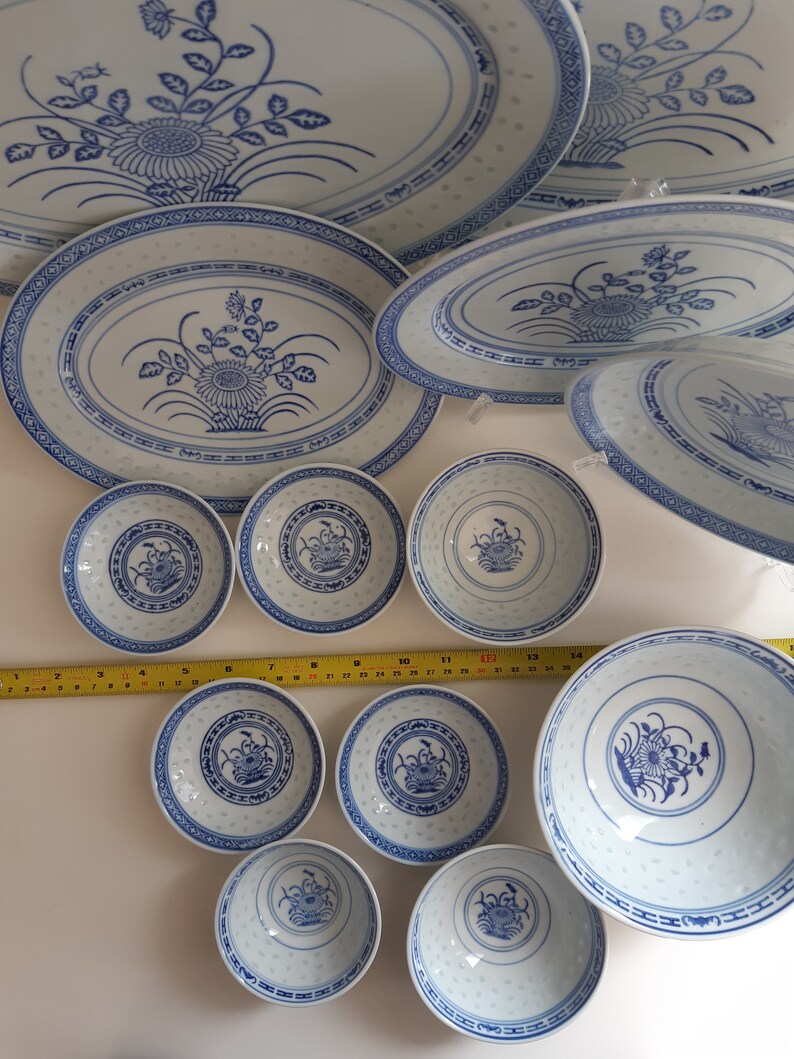Vintage Chinese Open Carved Rice Grain Porcelain Blue and White, Floral ...