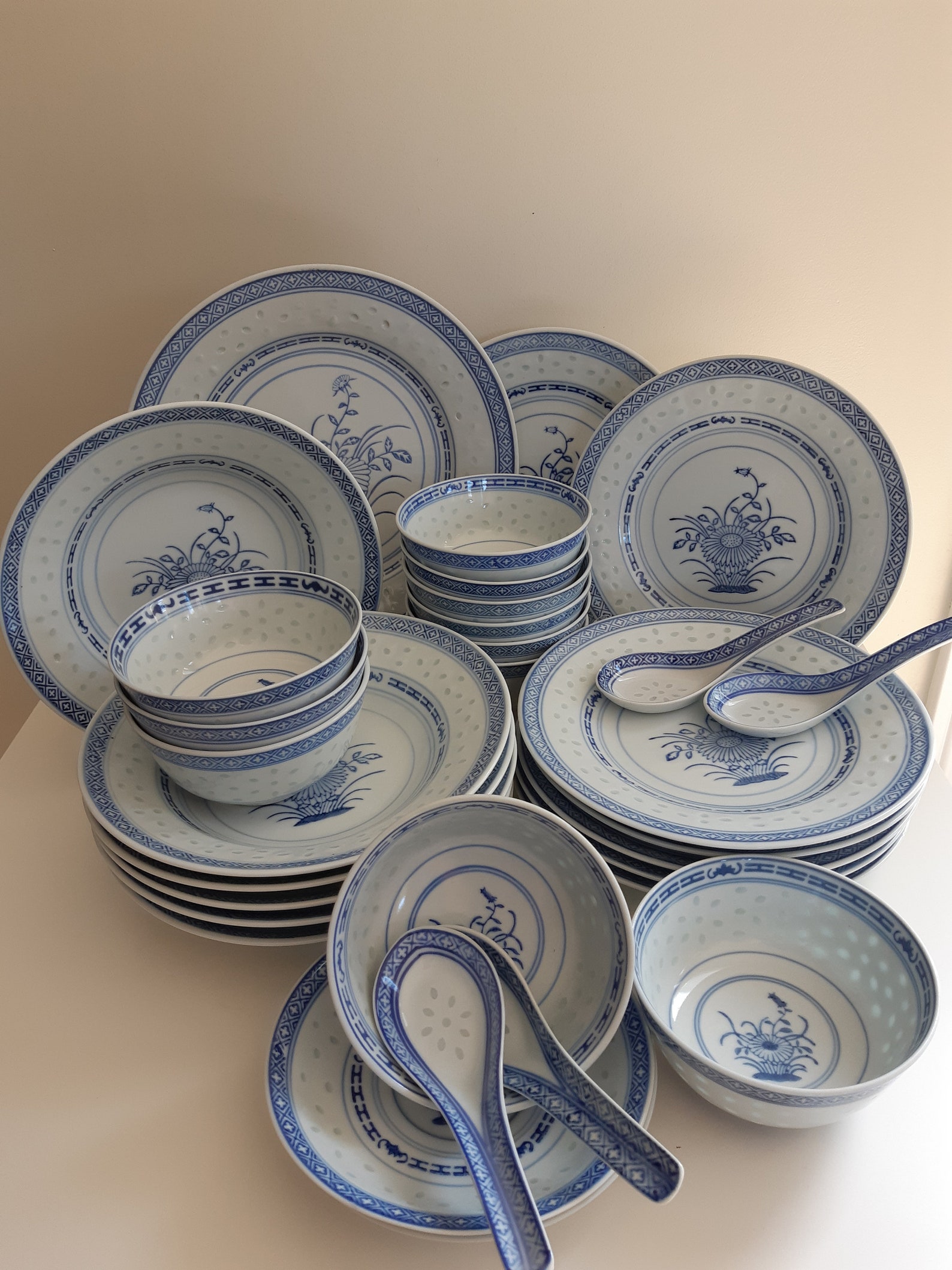 Vintage Chinese Open Carved Rice Grain Porcelain Blue and White ...