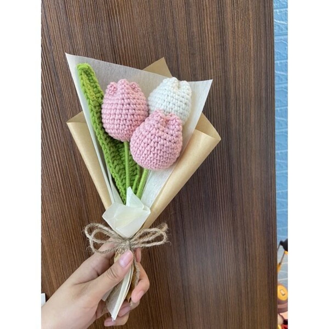 Basic Bundle of 3 White and Pink Tulips - Etsy