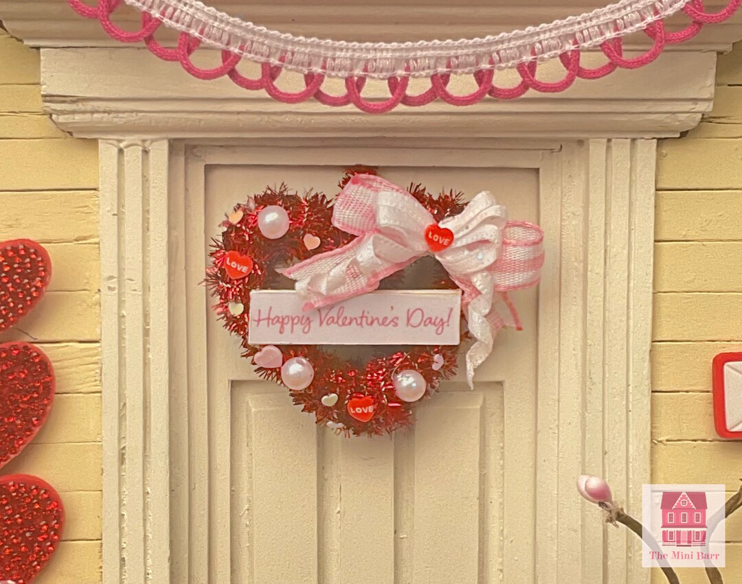Dollhouse Valentines Day Wreath Red 1 12 Scale Valentines Day