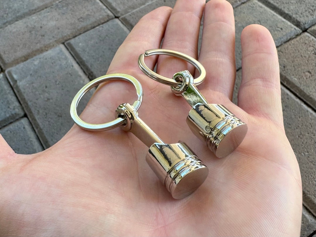 New Car Keychain Engine Piston Moving Car Guys Car Girls Exclusive Car ...